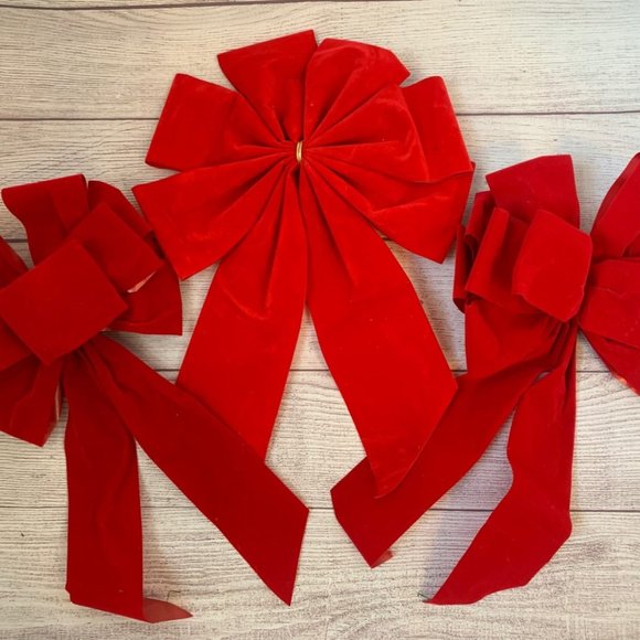 Holiday | Vintage Red Christmas Bows Velvet Material 2 Styles Holiday ...